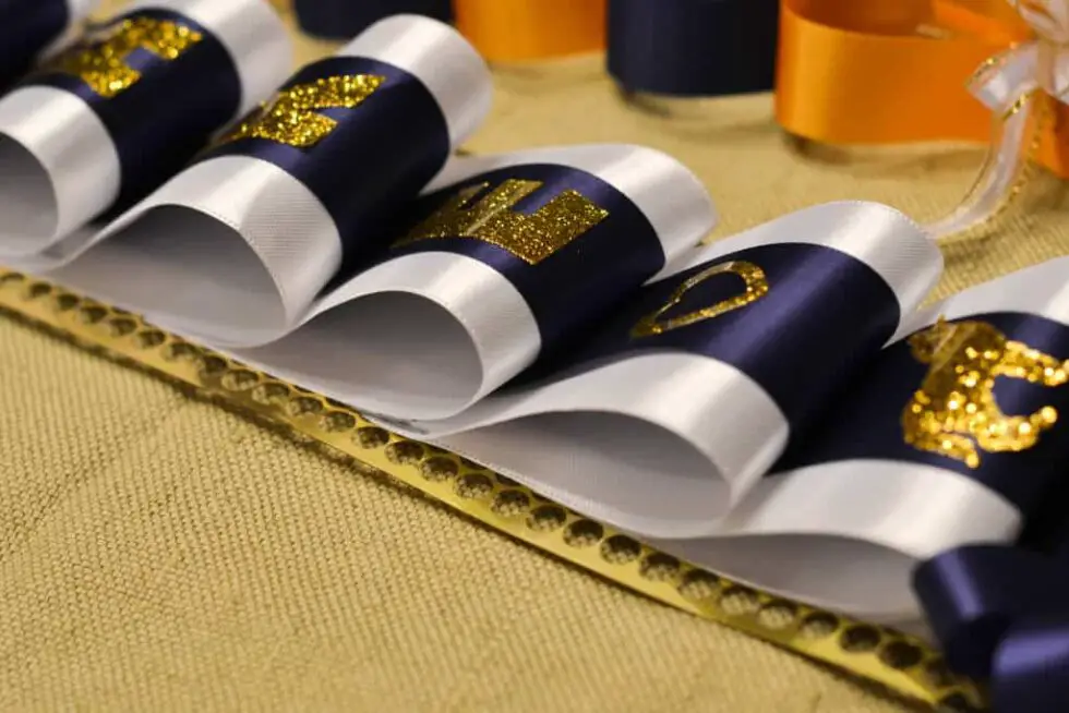 How to make homecoming mums - tips and tricks - Trista Tried and True